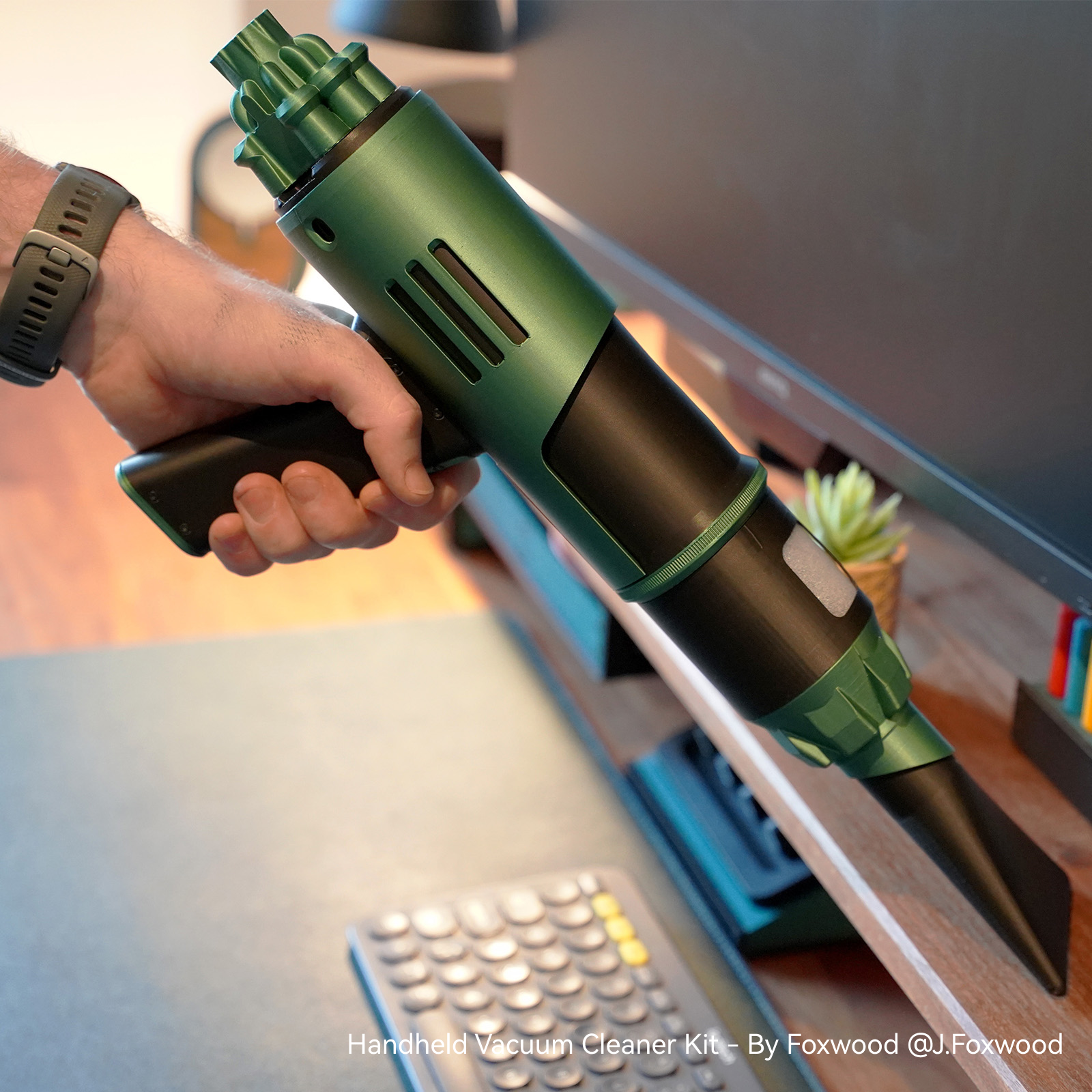 Handheld Vacuum Cleaner Kit | Bambu Lab EU Store